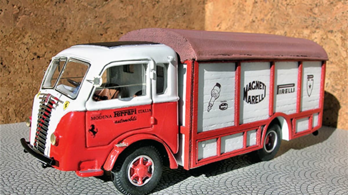 Handarbeiter: Lkw von I. V. Modelfactory in 1:43 | MODELLFAHRZEUG