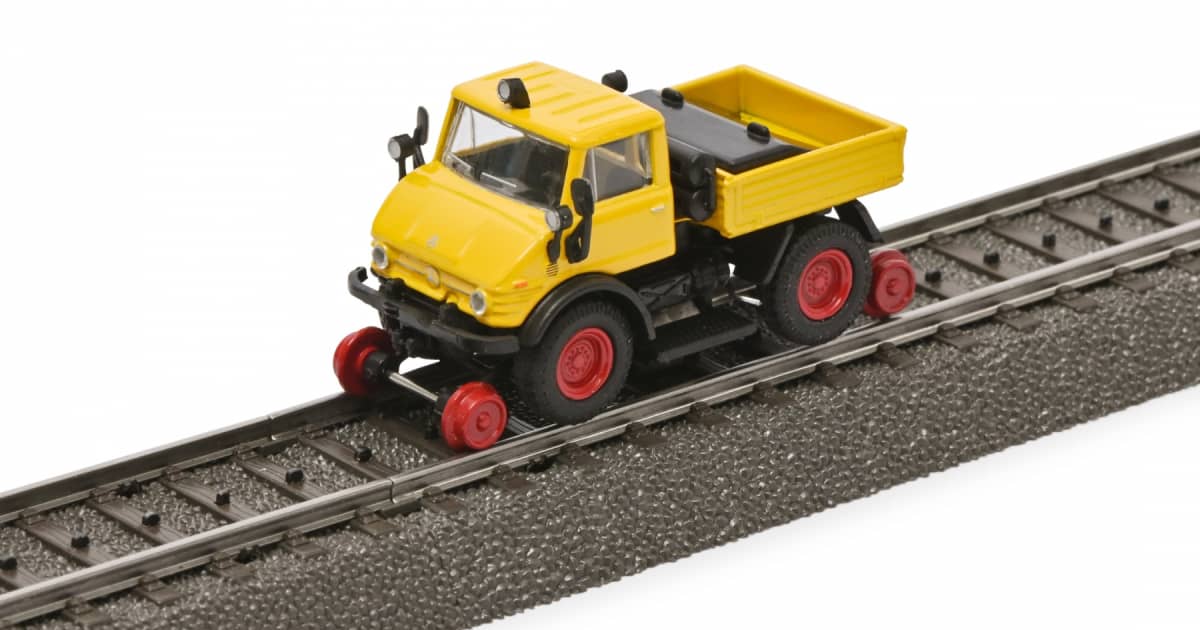 Schuco bringt den Unimog 406, der auf 1:87-Schienen fahren kann | MODELLFAHRZEUG