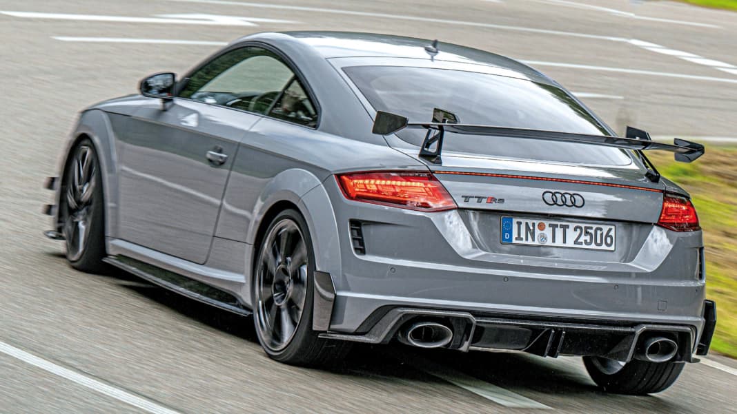 Audi TT RS - „Iconic Edition“ für eine wahre Ikone: 2.5 TFSI Quattro S ...