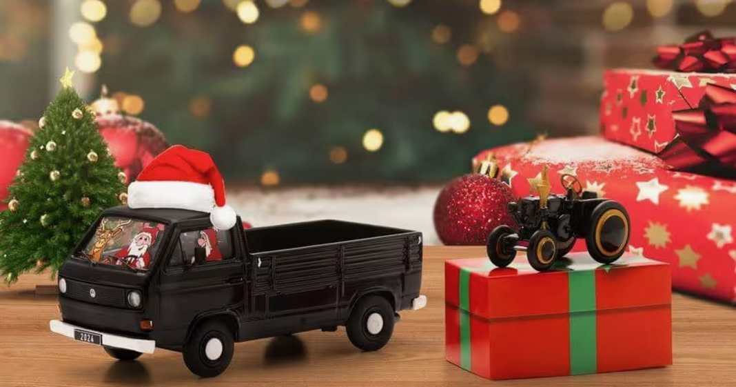 Schuco setzt bei seinem Weihnachtsmodell auf den VW Bulli in 1:43 ...