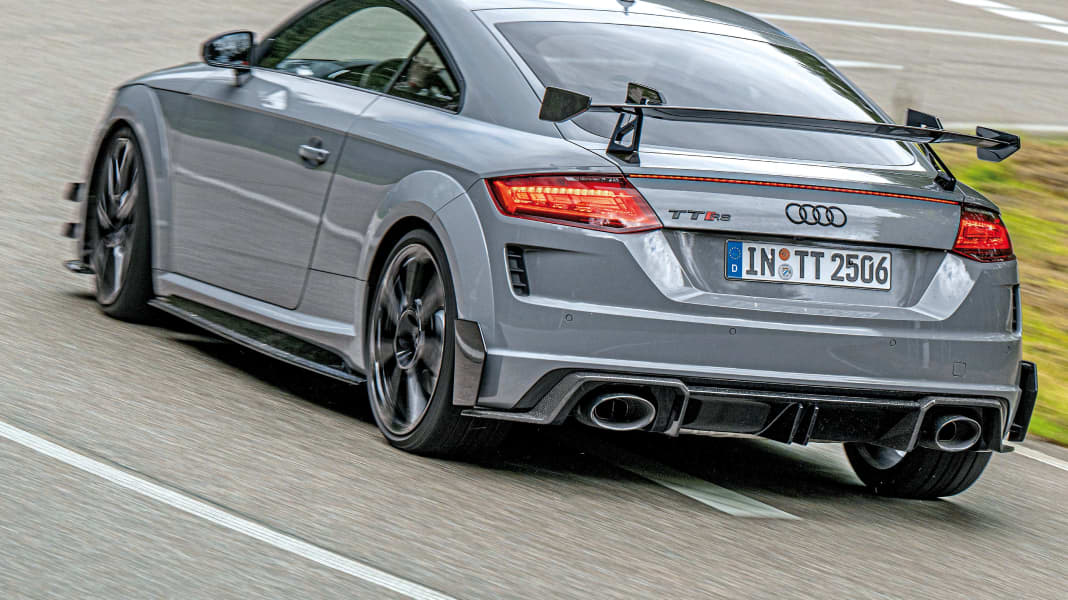 Audi TT RS - „Iconic Edition“ für eine wahre Ikone: 2.5 TFSI Quattro S ...