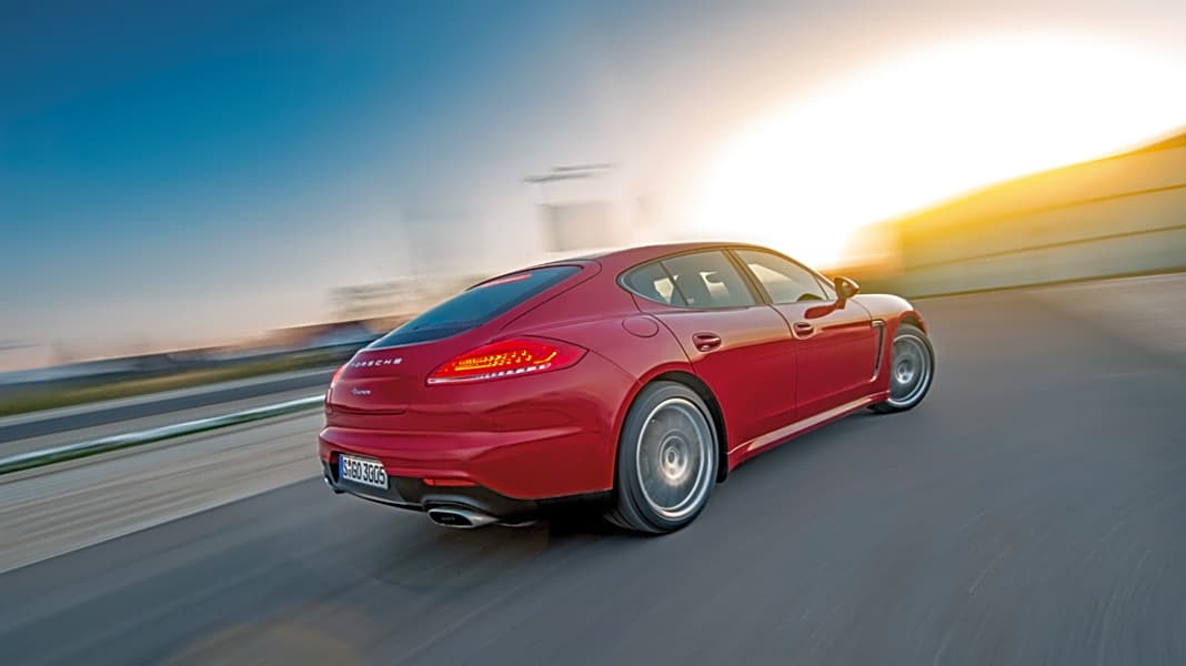 Test: Porsche Panamera 310 PS - Gehobene Basis | Gute Fahrt