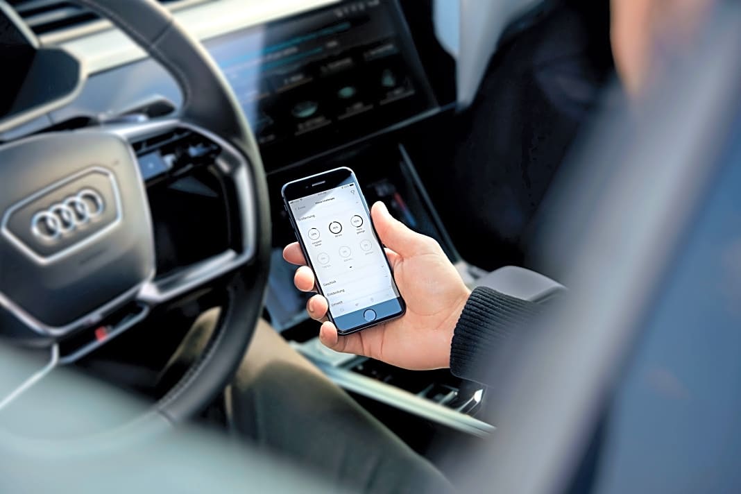 Quick Service Audi Connect Data Plug: Audi connects all | Gute Fahrt