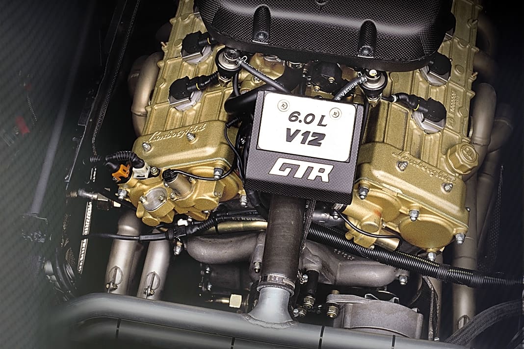 Stier Royal: ’99 Lamborghini Diablo GTR von Autoart in 1:18 ...