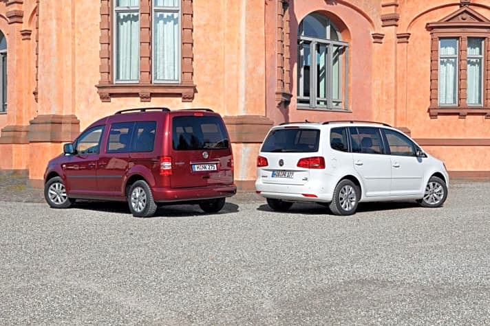 Vergleichstest: VW Caddy vs. Touran 1.2 TSI 105 PS - Ungleiche Brüder ...