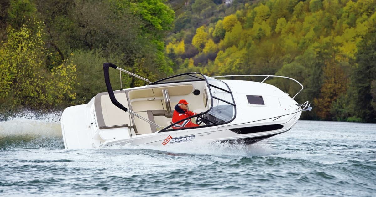 Test: Bayliner VR5 Cuddy - Drei, zwei, eins | BOOTE
