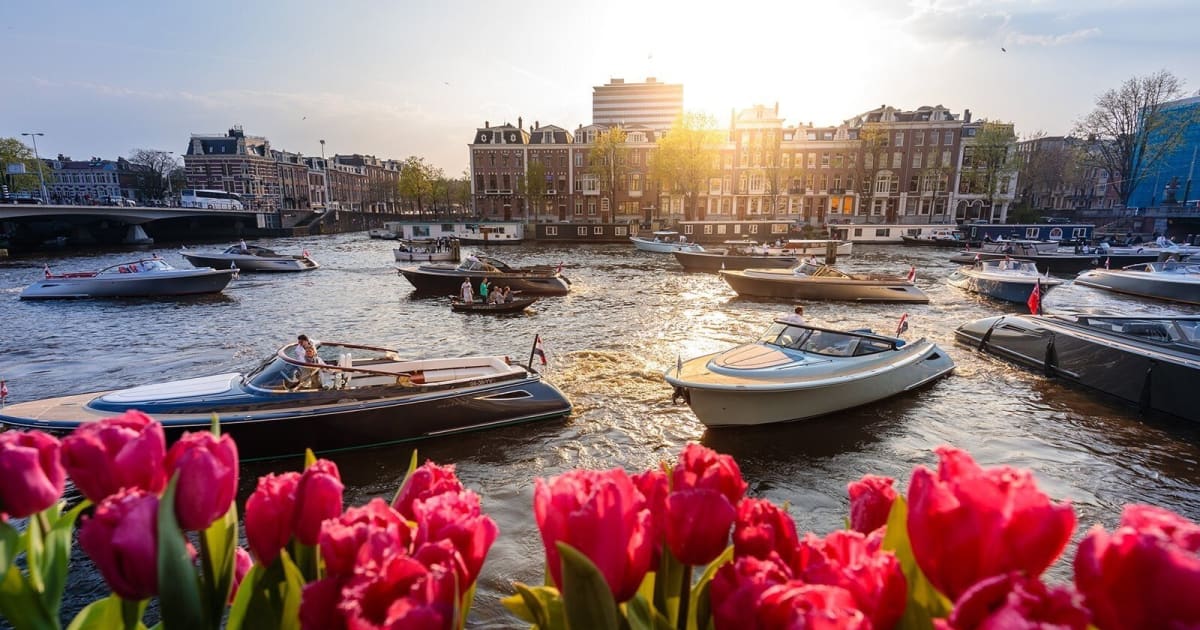 Grachten voller Wajer | BOOTE