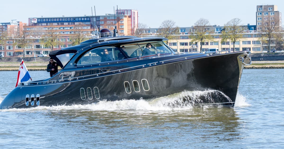 Test: Zeelander 6 - Luxus im amerikanischen Retro-Stil | BOOTE