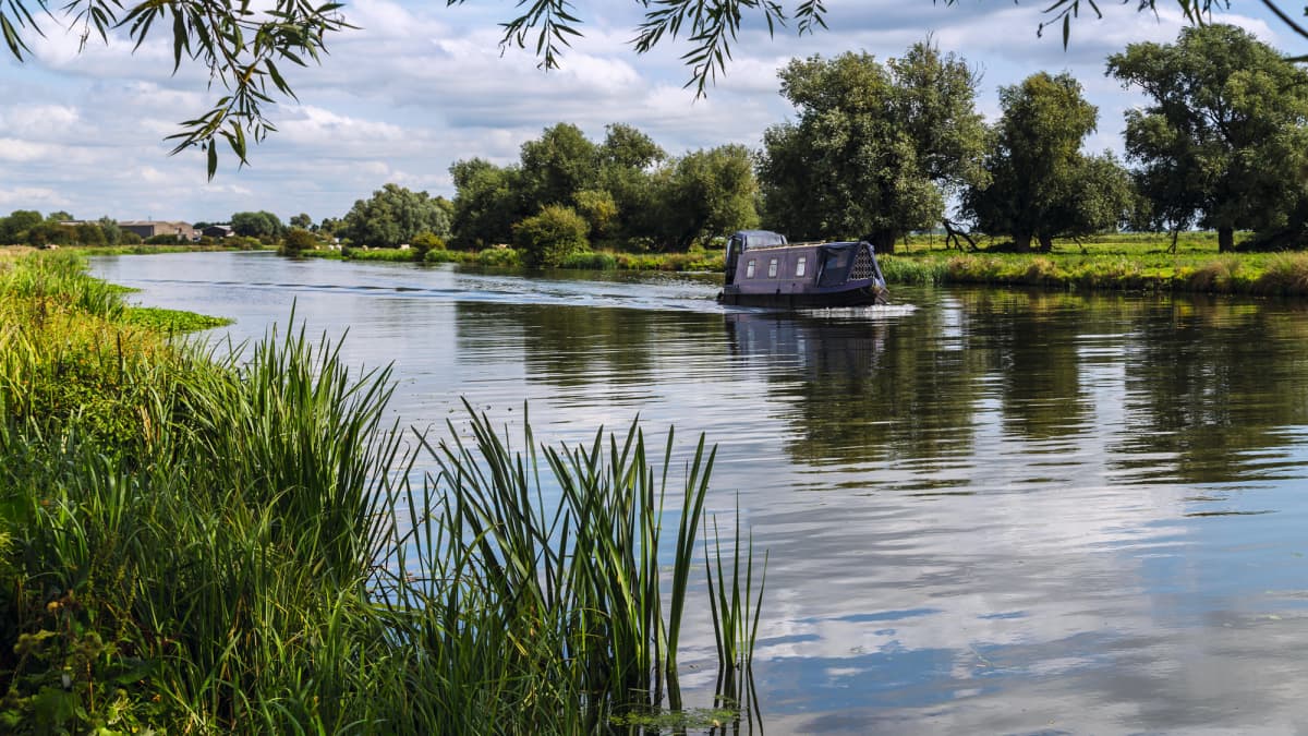 Report: The history of the English narrowboat | BOOTE
