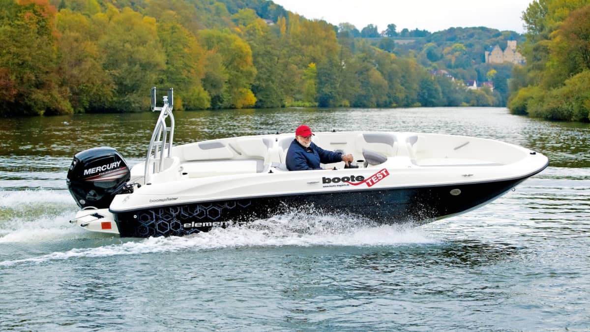 Bayliner Element XL | BOOTE