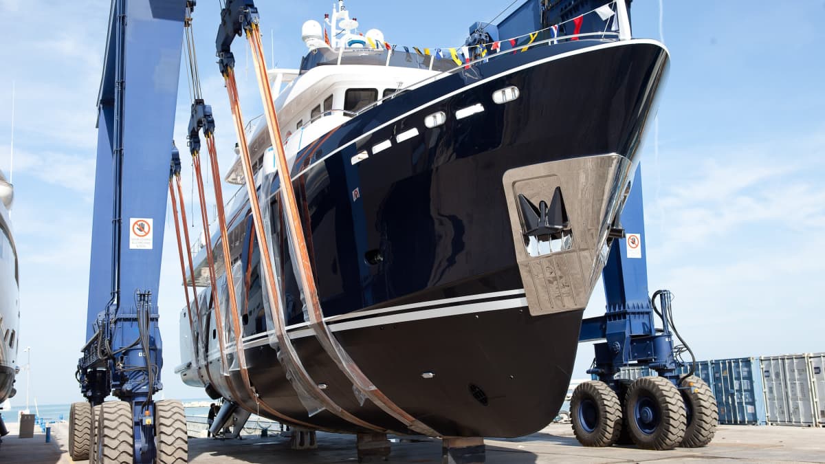 Cantiere delle Marche wasserte „Stella di Mare" | BOOTE