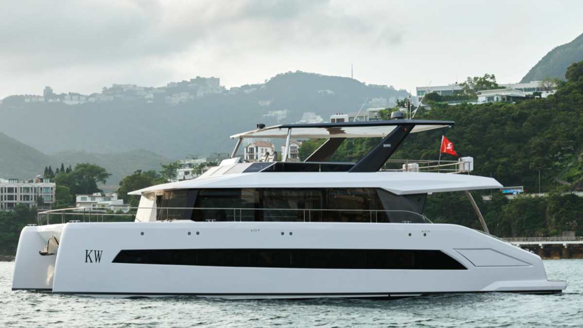 Oceanwalker Yachts S60: 60-foot hybrid catamaran makes a statement | BOOTE