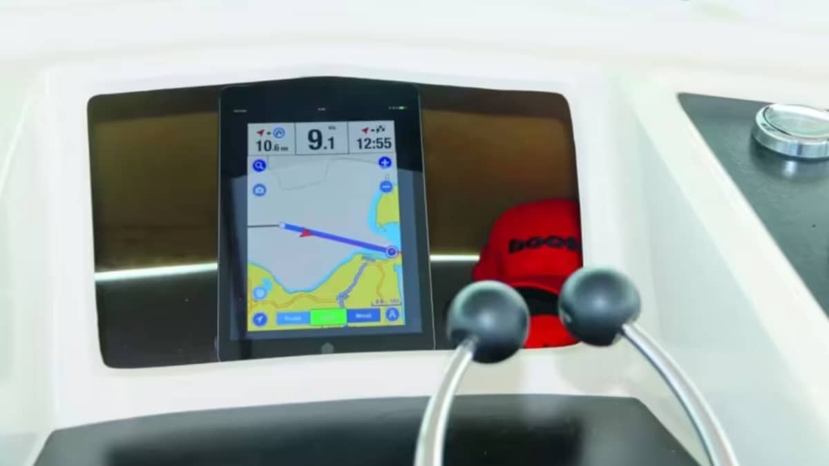Apps for boating: The best apps for navigation and safety | BOOTE
