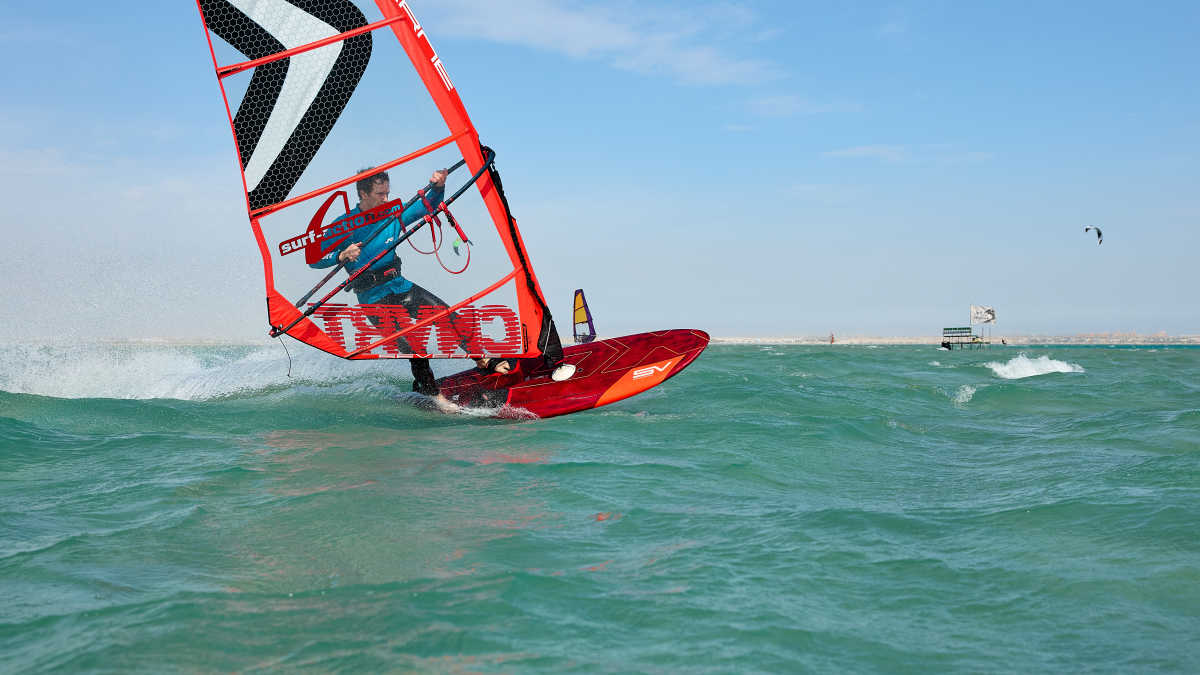 Video tutorial: Carving the right way - avoid these 3 mistakes! | SURF