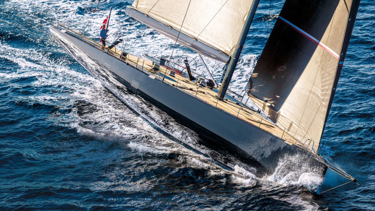 „Wally Tango“: Italienische Haute-Couture-Segelyacht ohne Stolperfallen ...