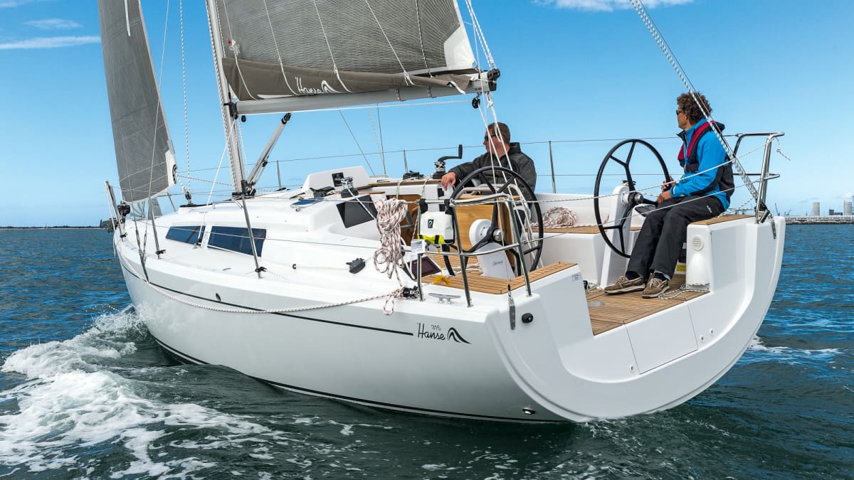 Test: Hanse 315 – eine der kleinsten aller Großserien-Fahrtenyachten ...