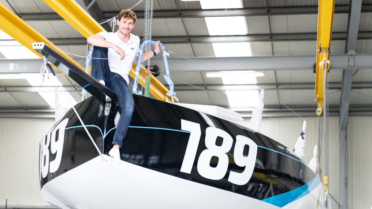 Class 40: Neues Boot für Burke – “Krass, wenn der Traum vor dir steht ...