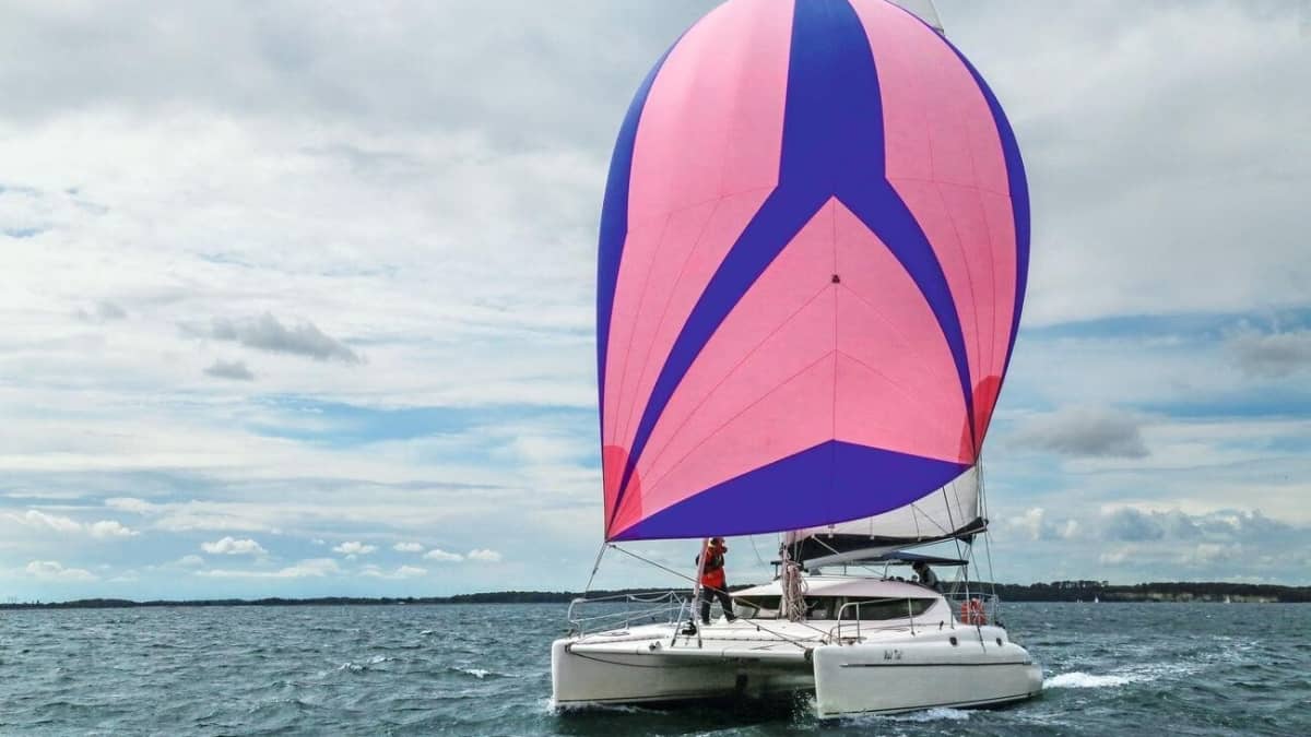 Fountaine Pajot Athena 38 als Gebrauchtboot: Agiler und solider Kat ...