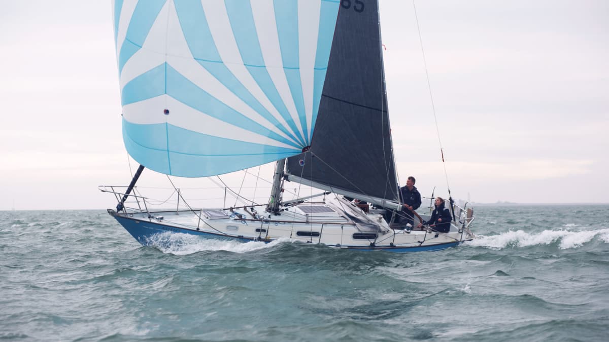 Contessa 32 „Assent“: Kaum zu stoppen – ein besonderer GFK-Klassiker ...