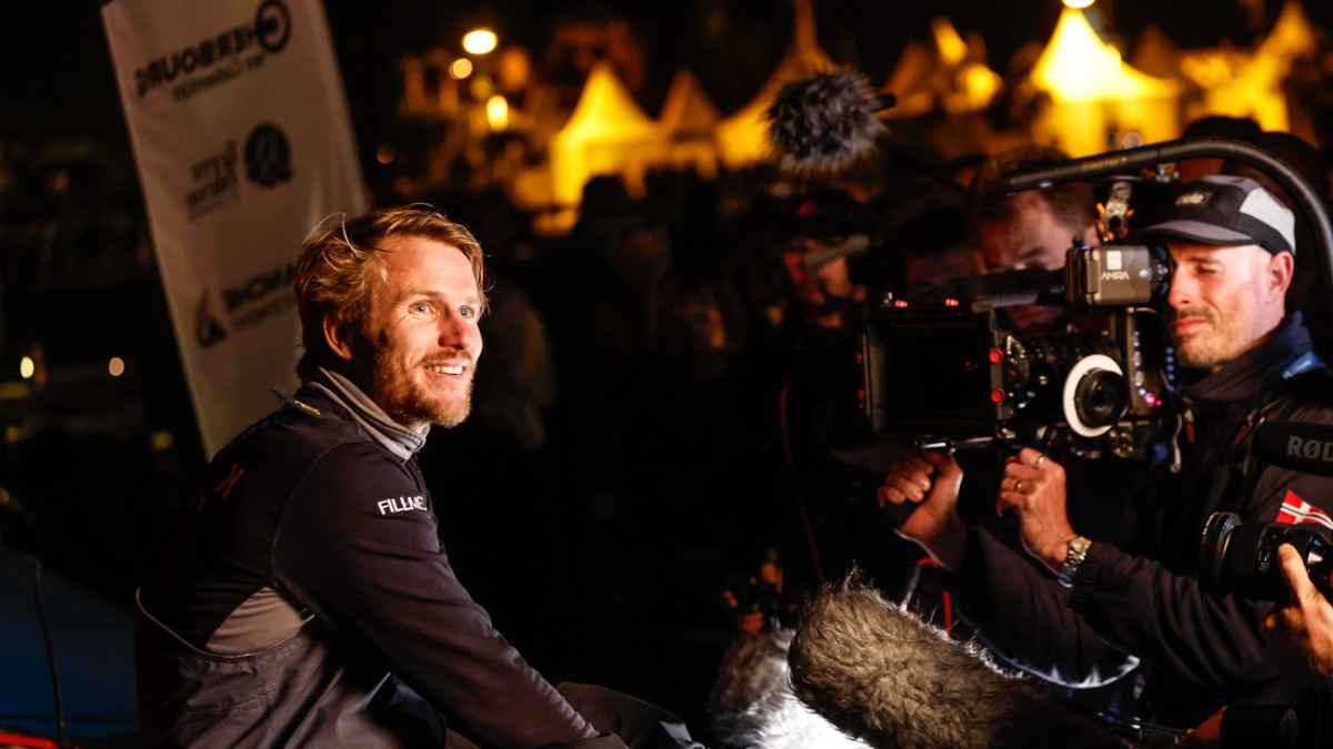 Recordman : François Gabart troque la compétition contre un tour du ...