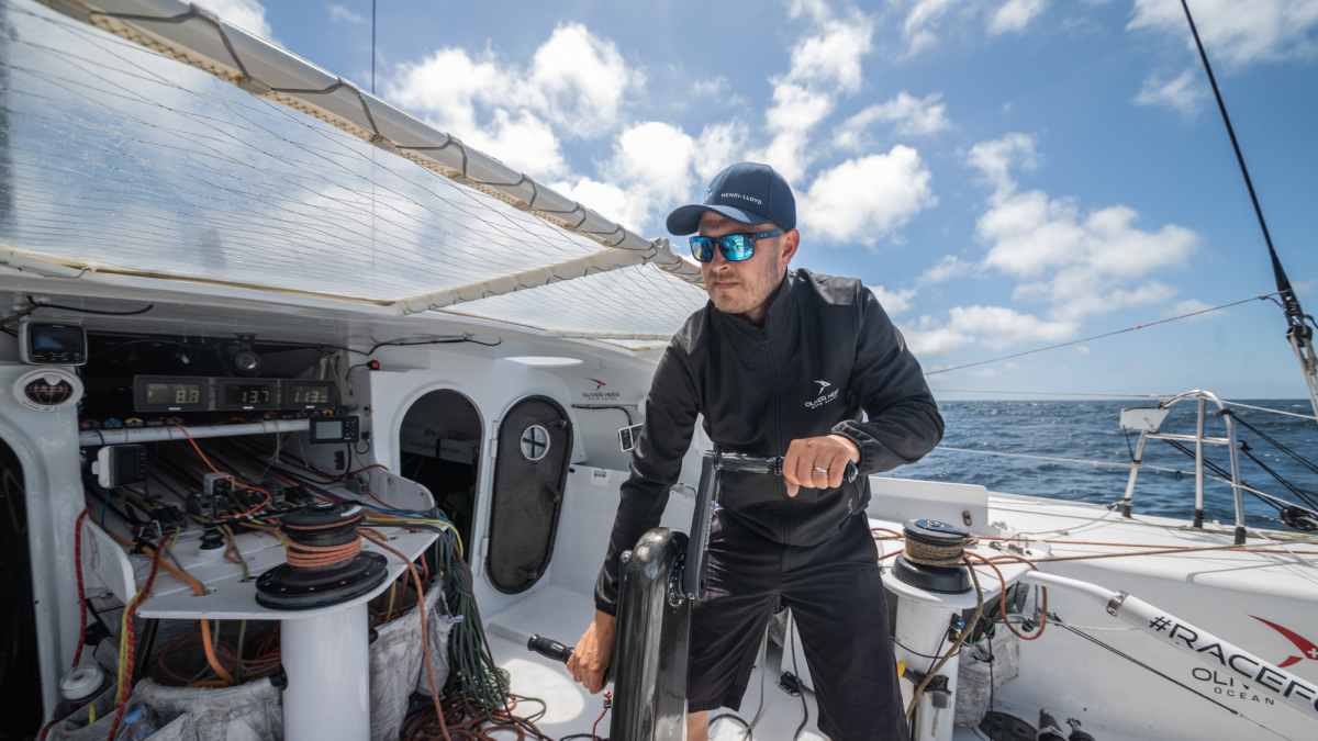 Interview: Oliver Heer - der erste Deutschschweizer bei der Vendée ...
