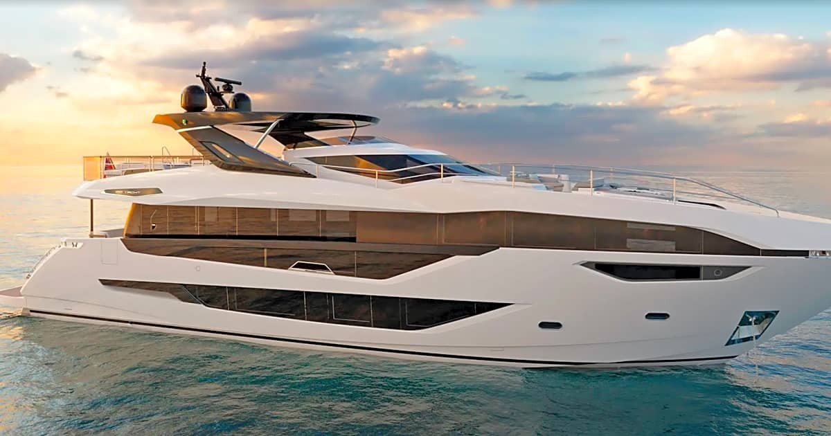 Sunseeker 100 Yacht: Superyacht kommt in der Realität an | BOOTE