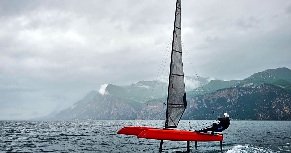 Foilen: Foil-Spezial: Was Sie zum Segeln auf Flügeln wissen müssen | YACHT