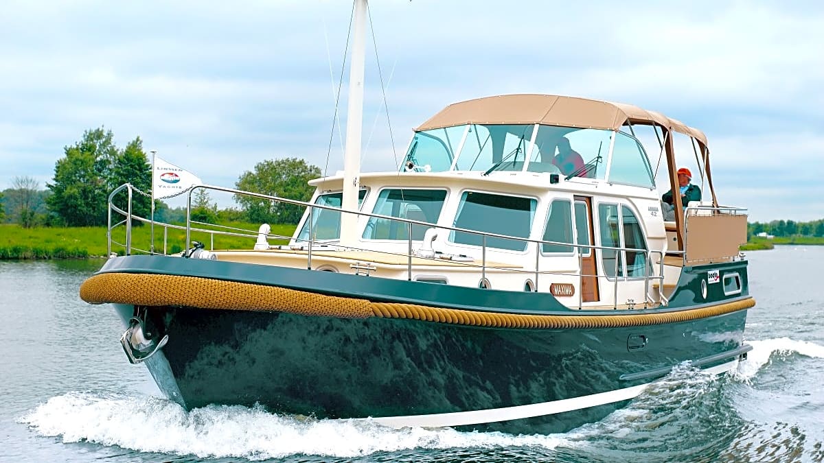 Linssen Classic Sturdy 42 AC | BOOTE