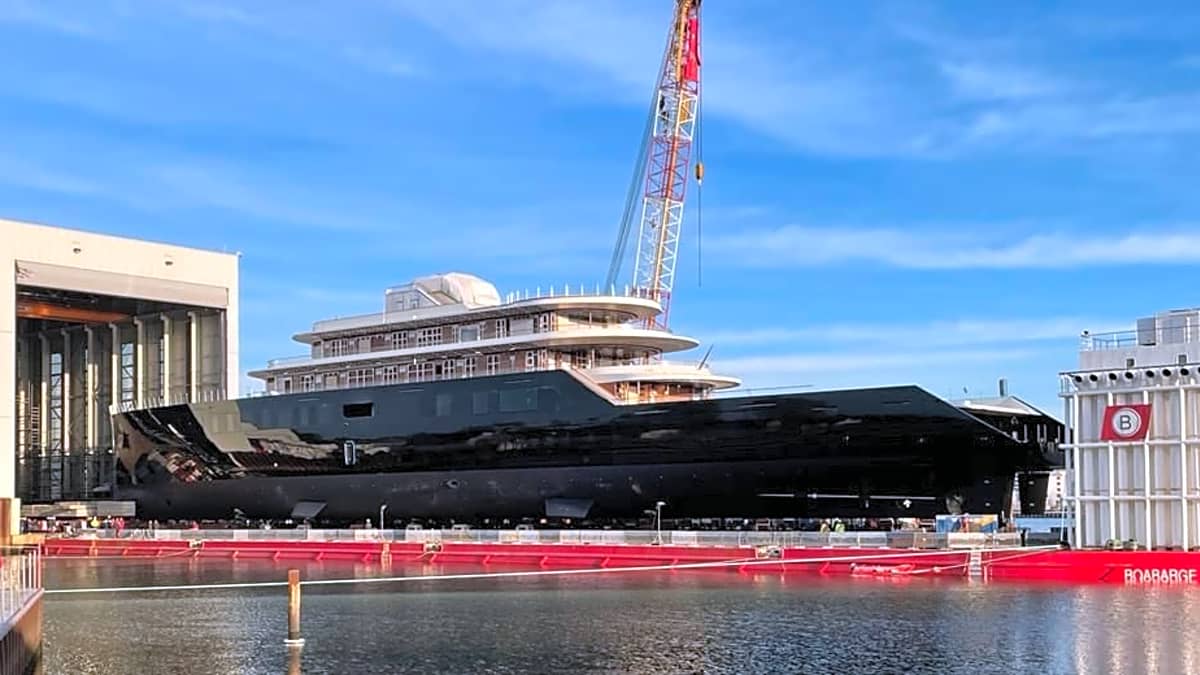 118-Meter-Launch: Das erste Gigaformat von Abeking & Rasmussen | BOOTE