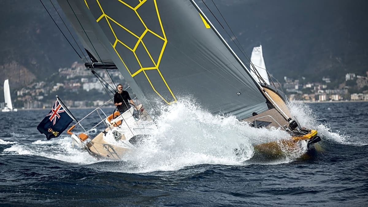 Neue Yachten: Oyster 495 – Traumboot für Langfahrt-Aspiranten | YACHT