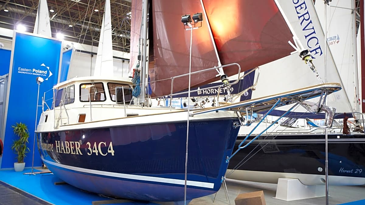 Polarisierende Designs: Die Schwertkämpferin – Haber 34C4 | YACHT