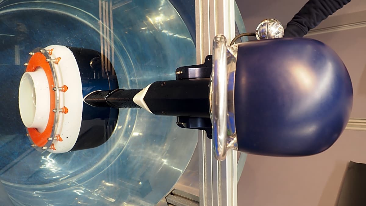 Elektro-Antrieb: Revolutionärer E-Außenborder von Finx: Membran statt ...