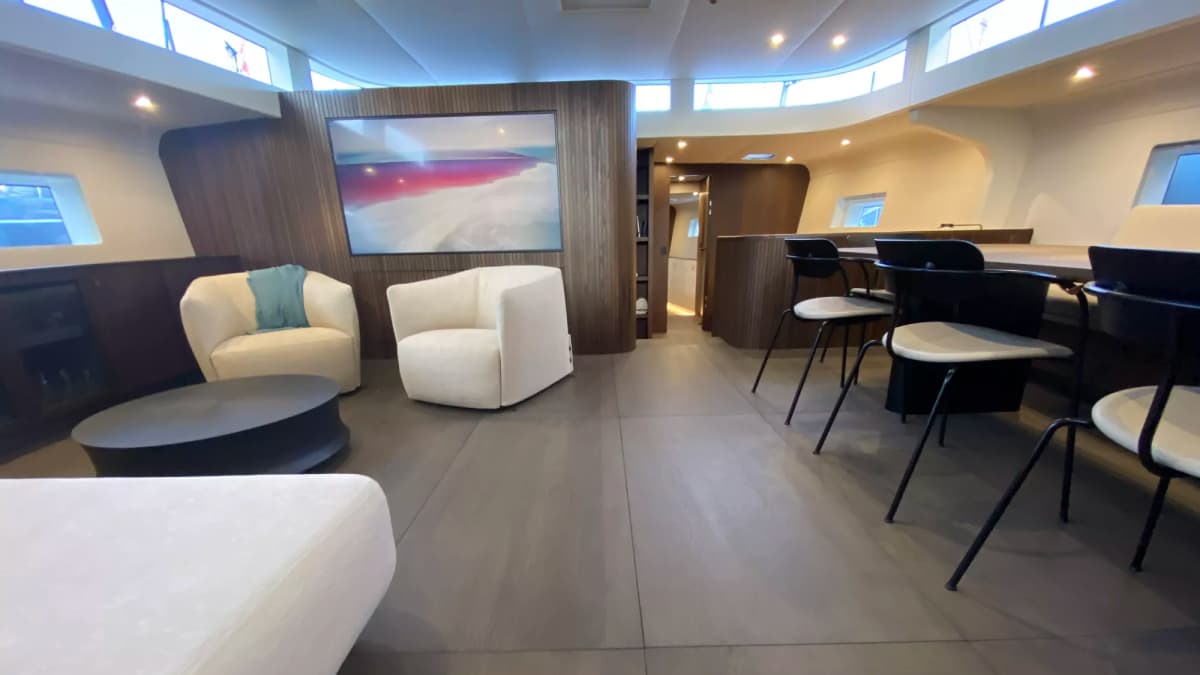 Yachting Festival Cannes: Y9 – die Größte zum Messeschluss | YACHT