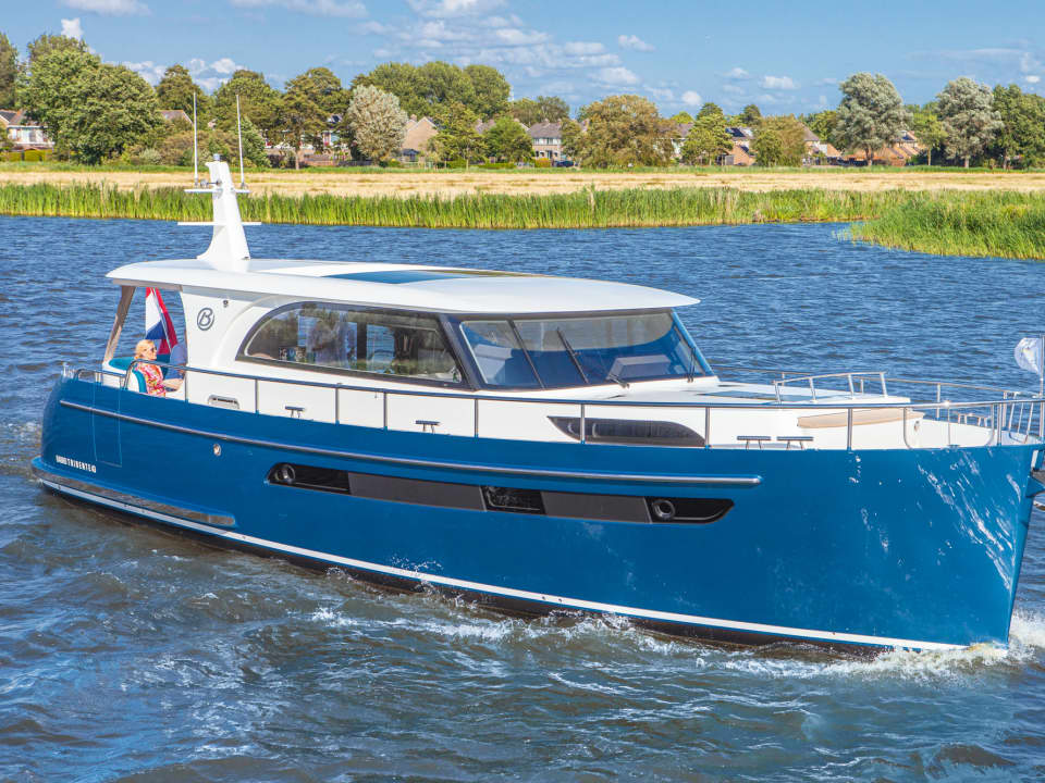 A comparison of sports boats: test reports & new products | BOOTE | BOOTE