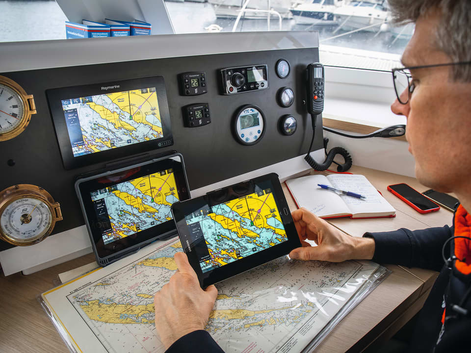 Navigation beim Segeln: Navigieren auf See lernen | YACHT