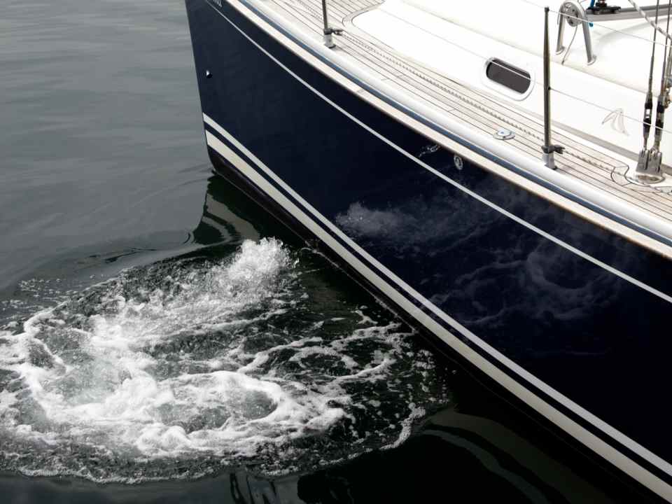 Alle Segelmanöver im Überblick - einfach erklärt | YACHT