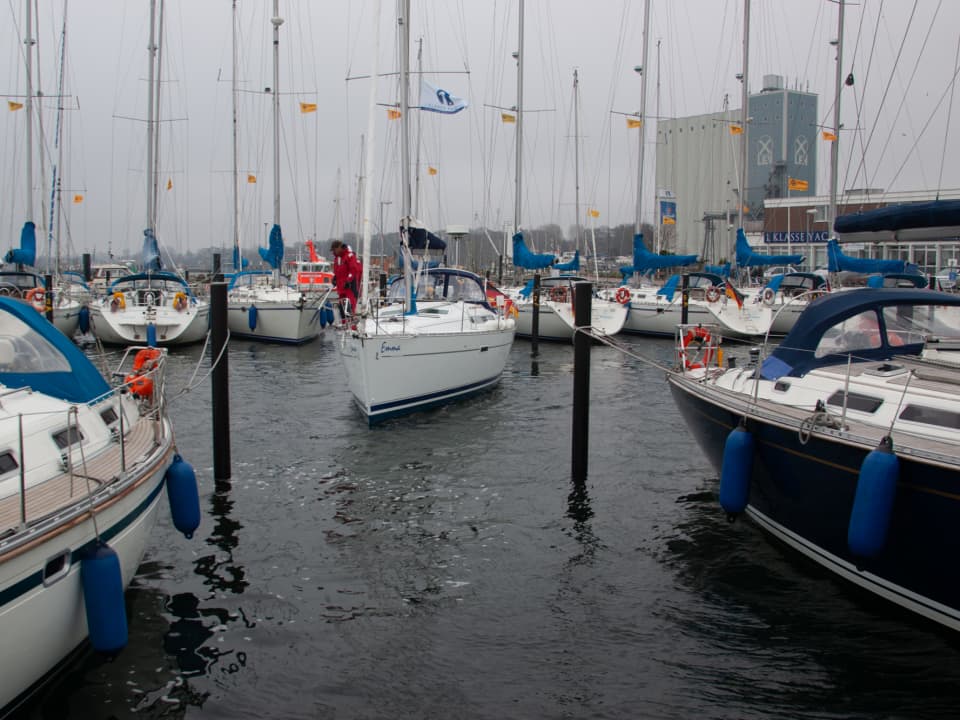 Alle Segelmanöver im Überblick - einfach erklärt | YACHT