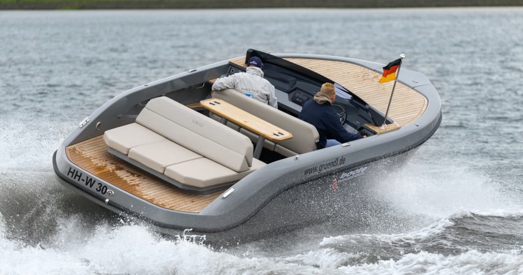 Test: Rand Spirit 25 - Modern spirit with Scandinavian design | BOOTE