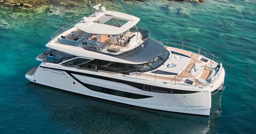Prestige M8: Beneteau’s High-End-Marke bringt Kat mit Premium-Service ...