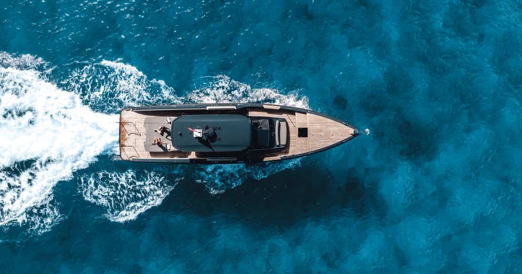 Windy SLR60: Chaseboot „T2“ dient als „Carinthia VII“-Schatten | BOOTE