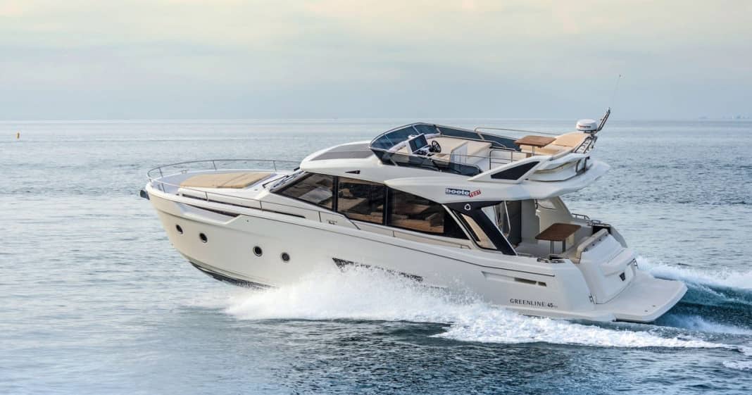 Test: Greenline 45 Fly - bundle of energy | BOOTE