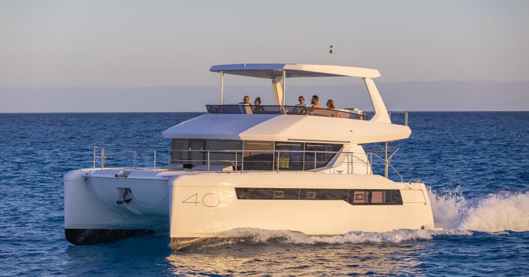 Leopard 40: More space, more privacy - the ideal catamaran for families ...