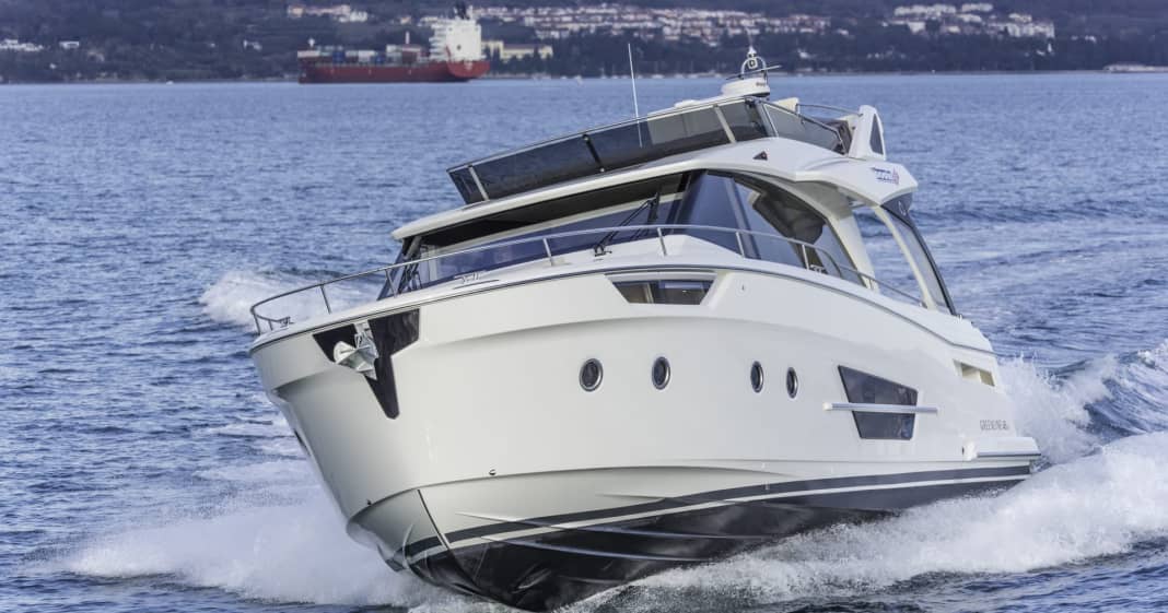 Test: Greenline 45 Fly - bundle of energy | BOOTE