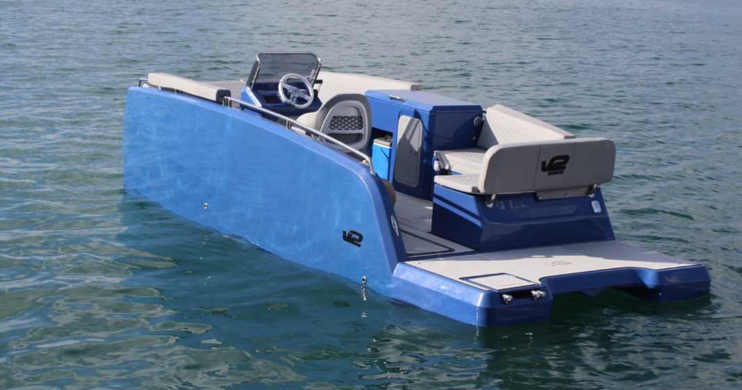 3D printing: Robot layers six-metre cat in a single pass | BOOTE