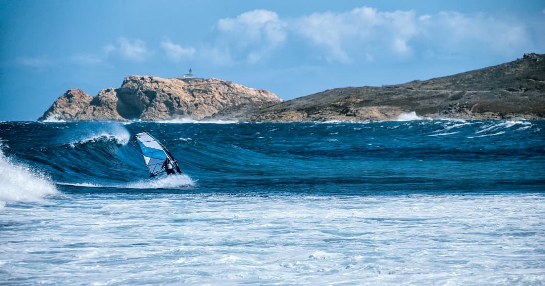 Spot Guide Corsica North: The best windsurfing spots from Calvi to Cap ...