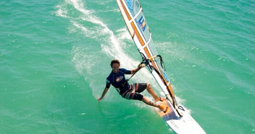 Fanatic Eagle 100 Ltd | SURF