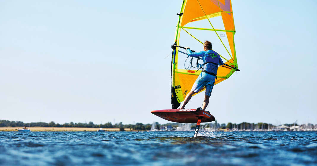 Single test 2021: Slingshot Wizard 130 | SURF