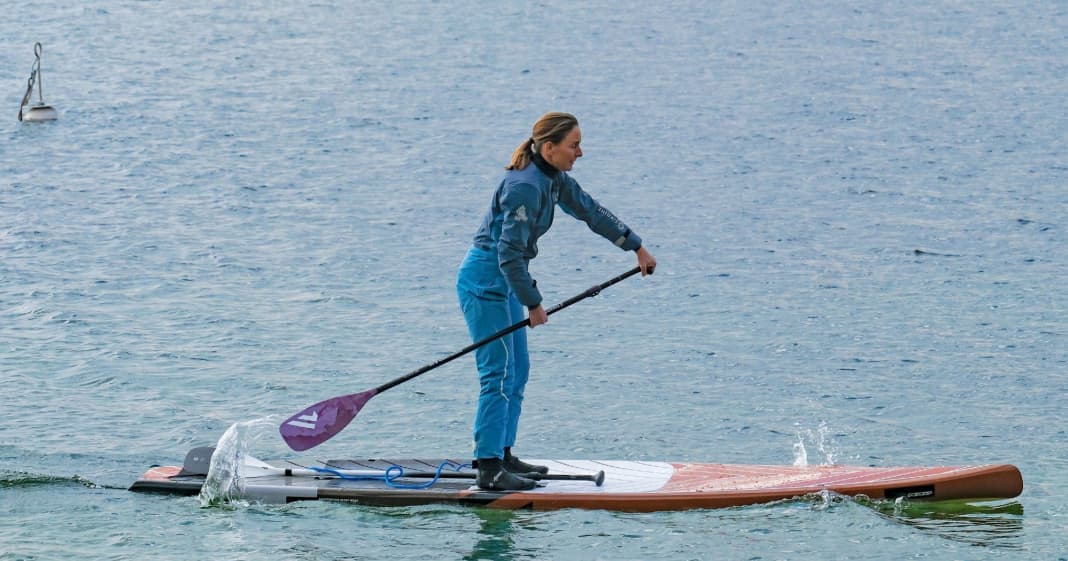 Novelty test 2023: New paddles between 189 and 519 euros | SURF