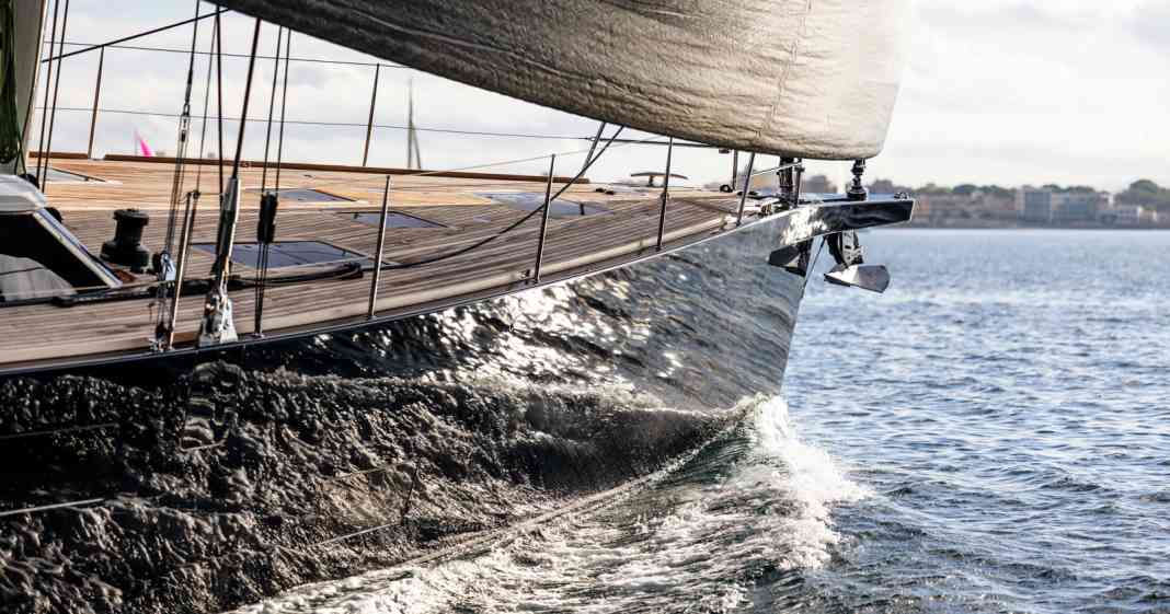 Contest 63 CS: First photos of the new "small" superyacht from Holland ...