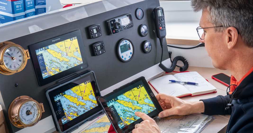 Navigation: The future of nautical charts - only plotters instead of ...